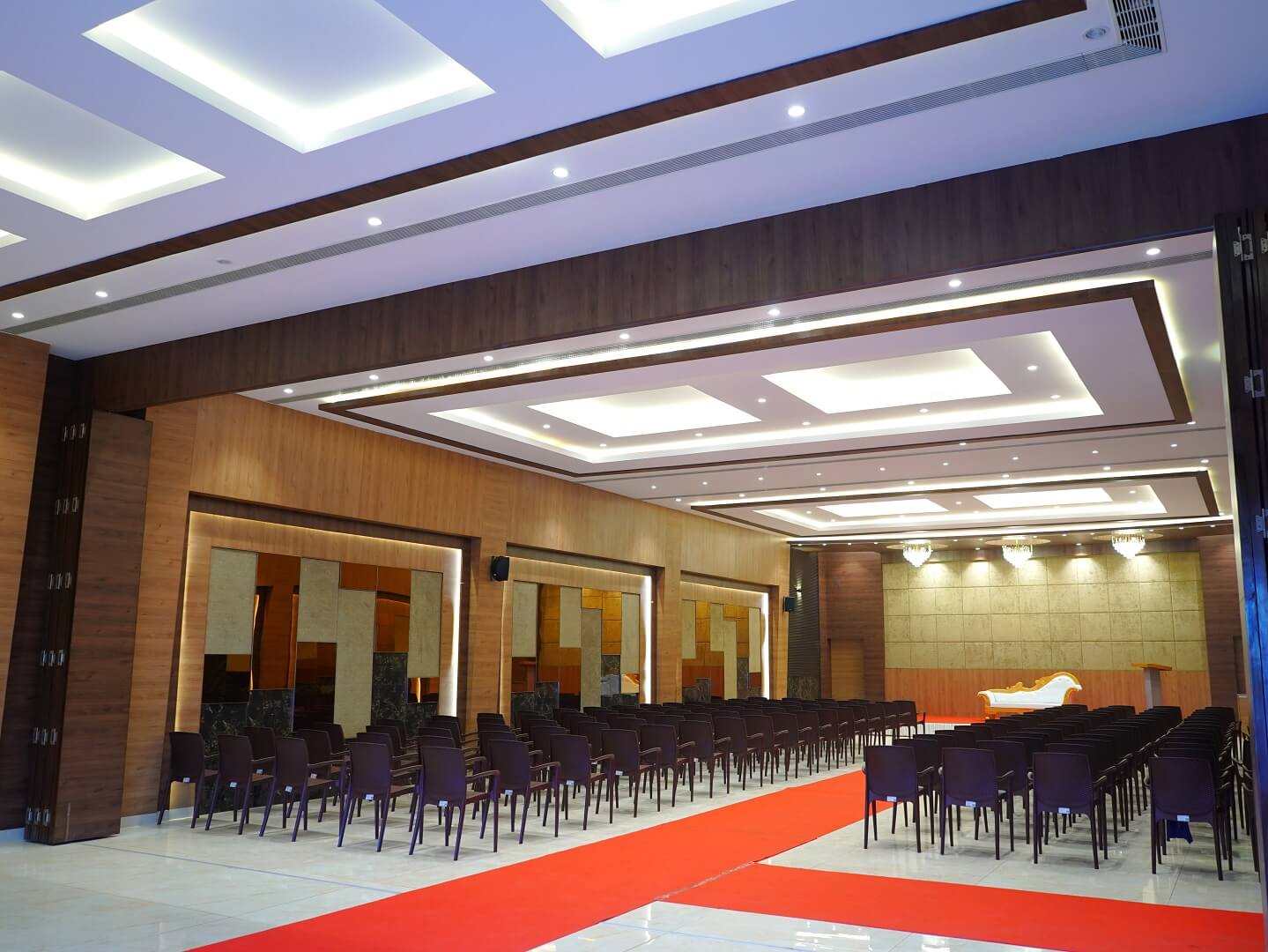 Sam's Banquet Hall, Kavundampalayam Cockraco